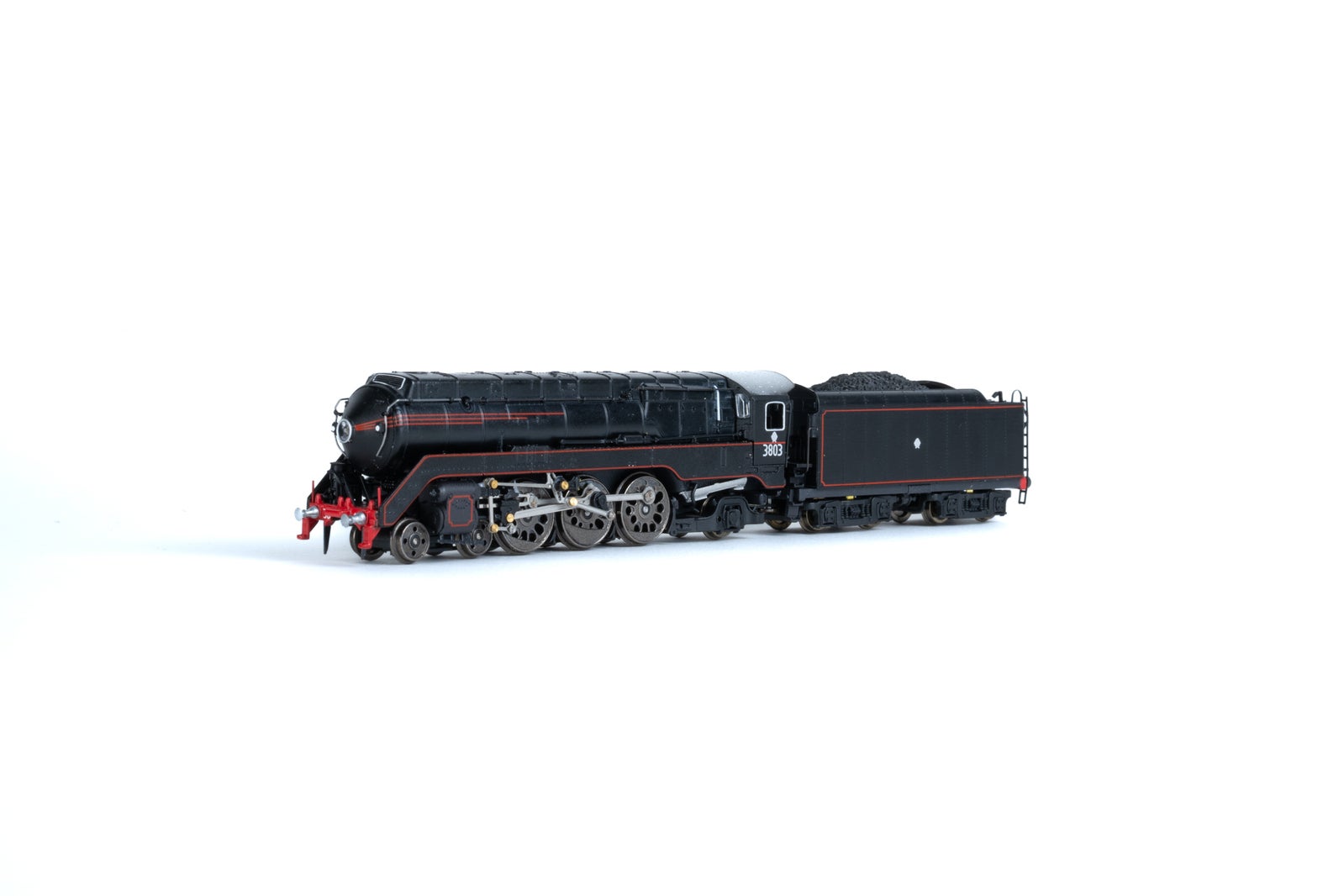 Gopher Models N Scale C38 Class Loco NSWGR 3803 Streamliner (Black ...